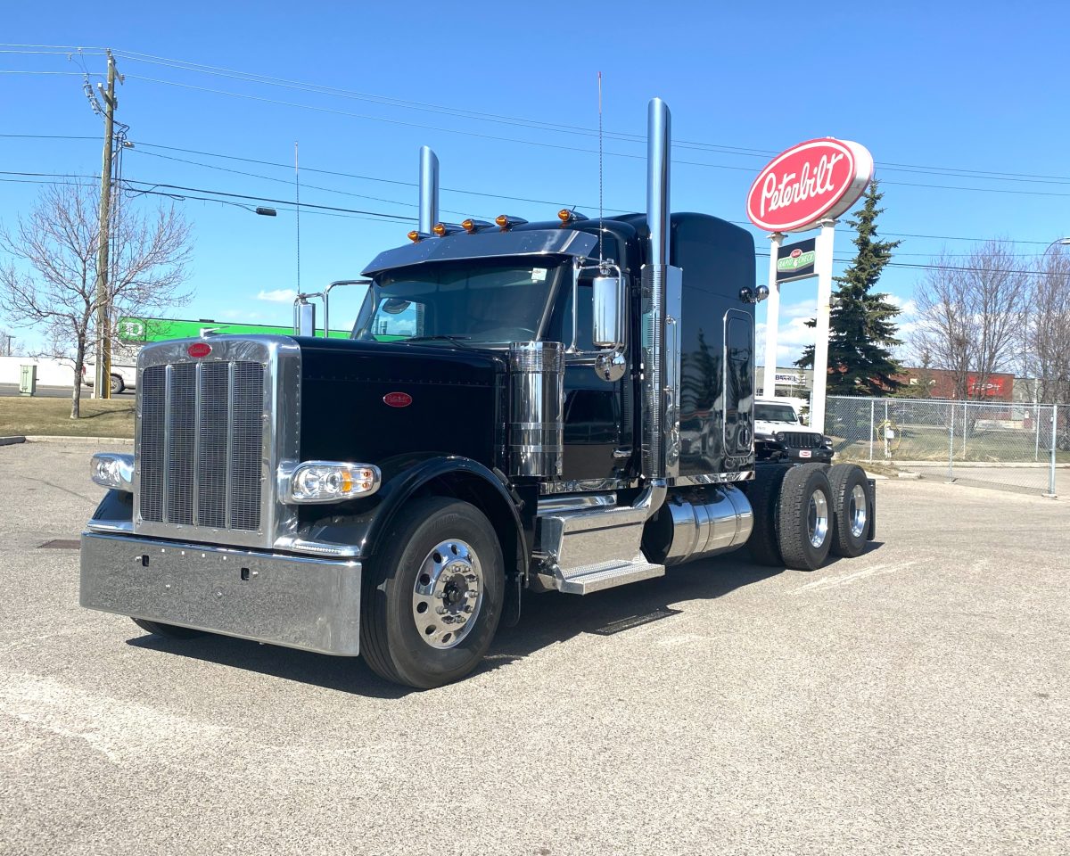 Southern Alberta Peterbilt Dealers | Trucks, Service & Parts for Sale